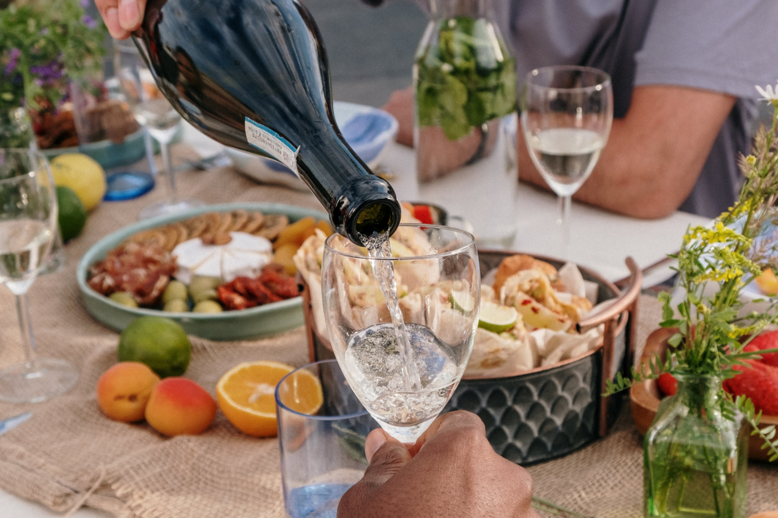 Staying on Track in the Holidays: Healthy Eating and Socializing